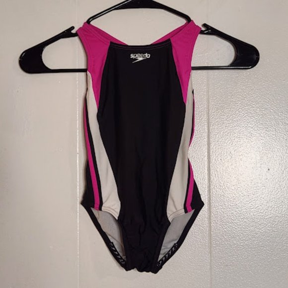 Speedo | Swim | Speedo Girls Infinity Splice Onepiece Swimwear Size 6 ...